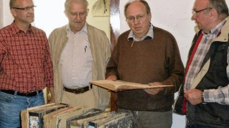 Bad Iburg: Wilhelm Bruns übergibt Nachlass des Chronisten