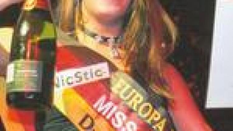 Justine will die schönste Frau Deutschlands