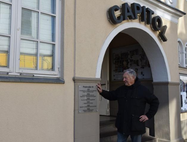 Mit Archivar Peter Wengel durch Kappelns Geschichte spazieren | SHZ