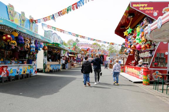 Die besten Bilder vom ersten Tag der Lingener Frühjahrskirmes
