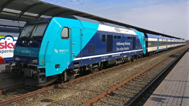 Kolumne zum 9-Euro-Ticket in der Marschbahn nach Sylt.