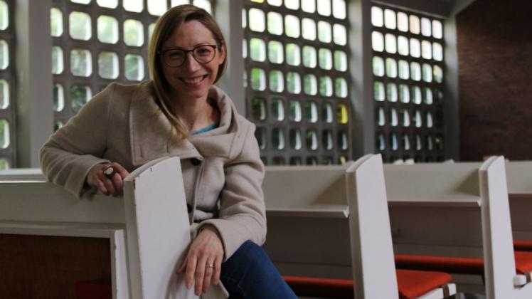 Zahlreiche Anfragen für Kirchenbänke: Sandra Matz ist überwältigt