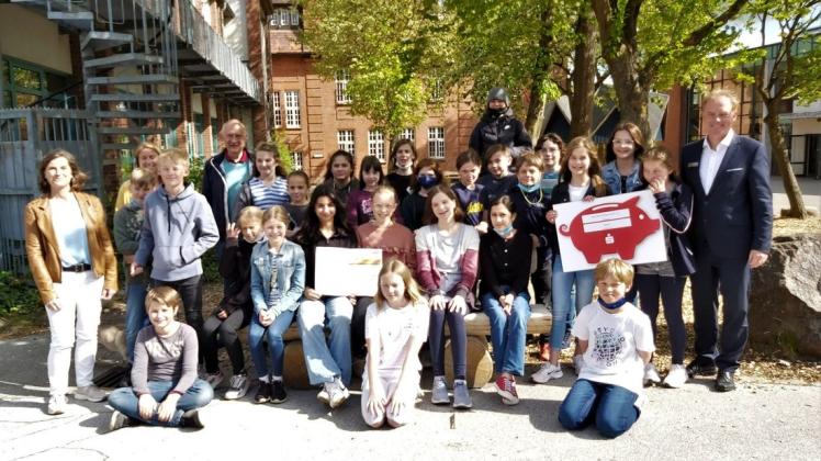 Schüler aus Bad Oldesloe beim Sportabzeichen sehr erfolgreich Schüler aus Bad Oldesloe beim Sportabzeichen sehr erfolgreich