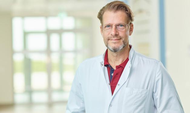 Trampolin: Arzt der Imland-Klinik Rendsburg erklärt Gefahren