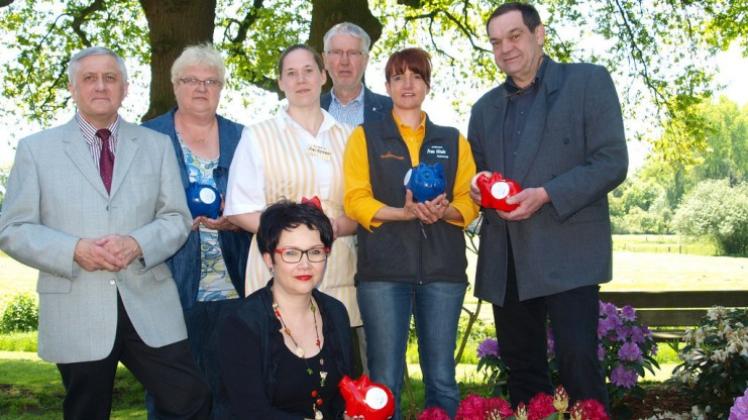 Geschäftsleute in Wersen und Lotte stellen