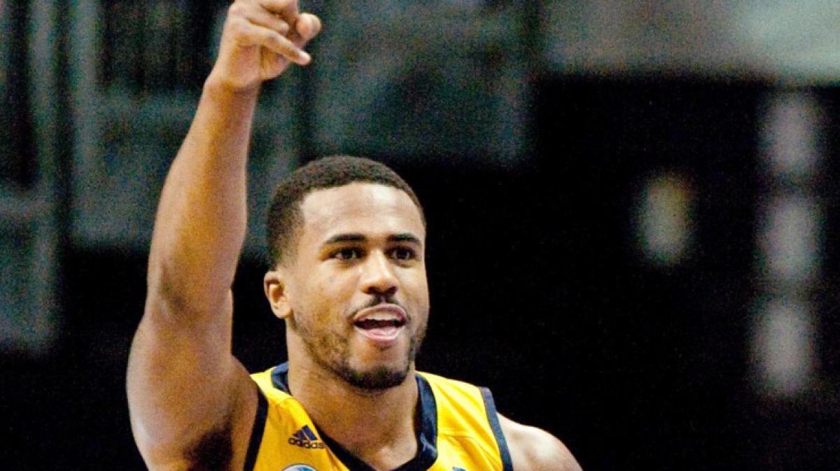 Perfekt: Alba-Ass Taylor ein Drache