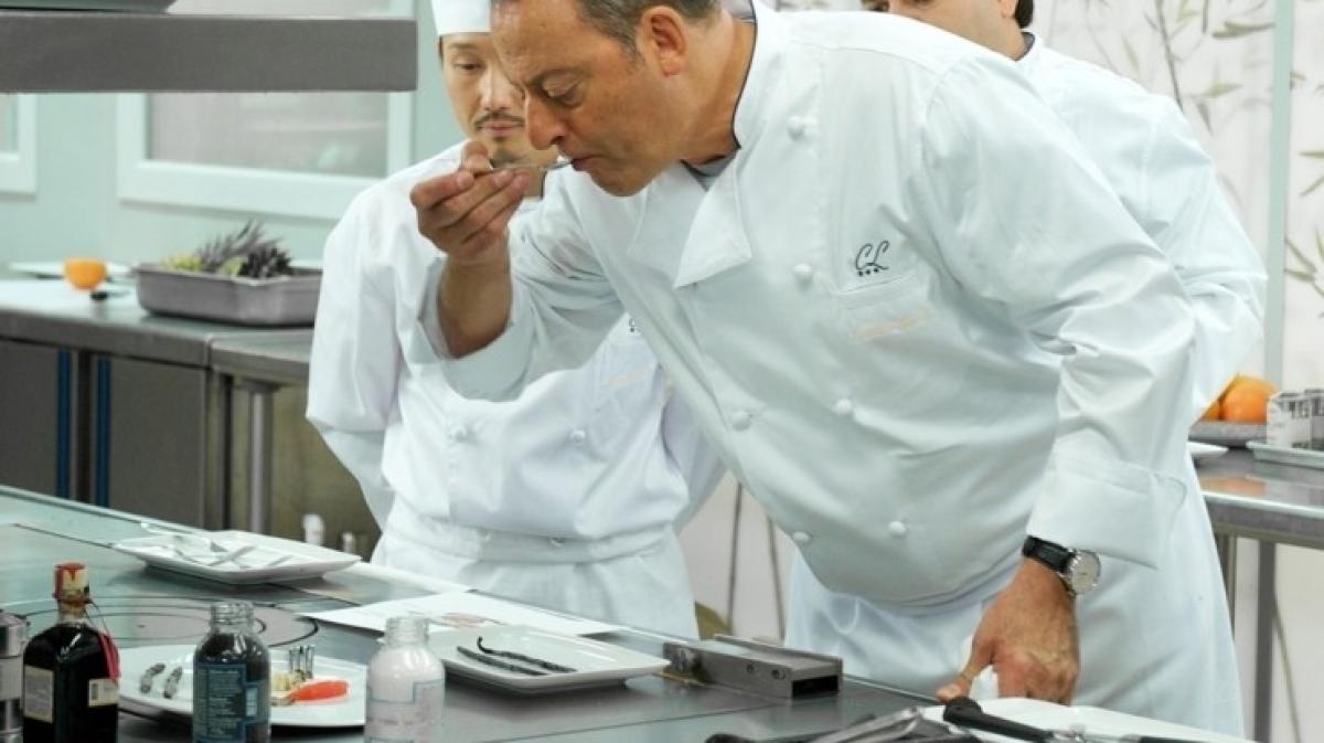 Jean Reno in ungewohnter Rolle: „Kochen ist