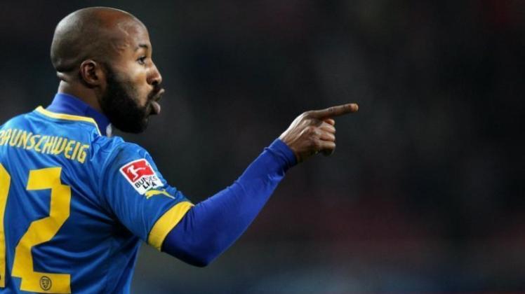 Kumbela verlängert Vertrag in Braunschweig bis | NOZ