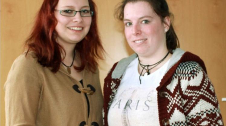 Zwei angehende Erzieherinnen der BBS Melle auf