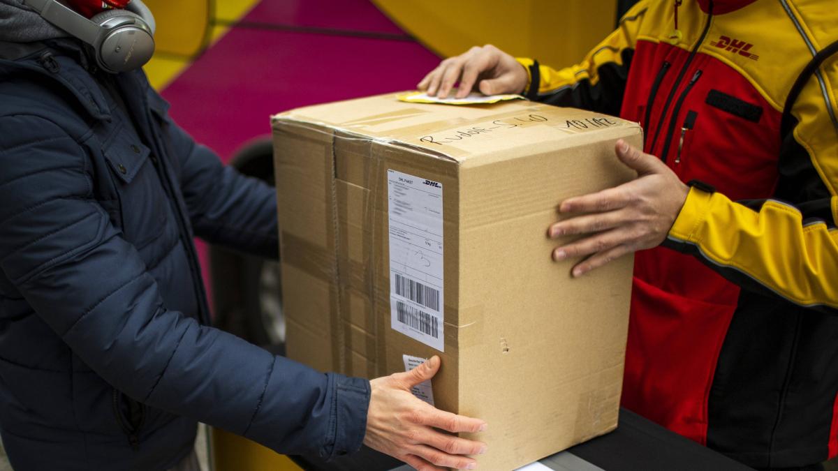 DHL-Porto steigt mal wieder - so können Sie trotzdem noch sparen