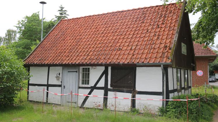 Sanierung der Altenteilerkate in Bosau soll 200.000 Euro kosten