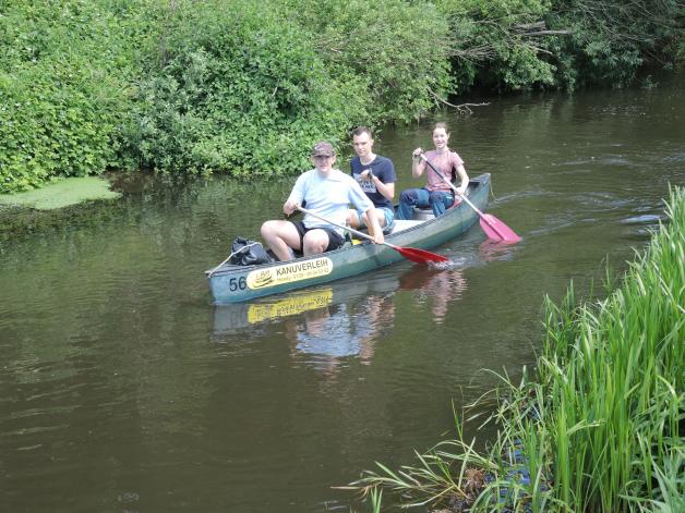 Mit dem Kanu auf der Treene: Ausflug von Langstedt nach Hünning