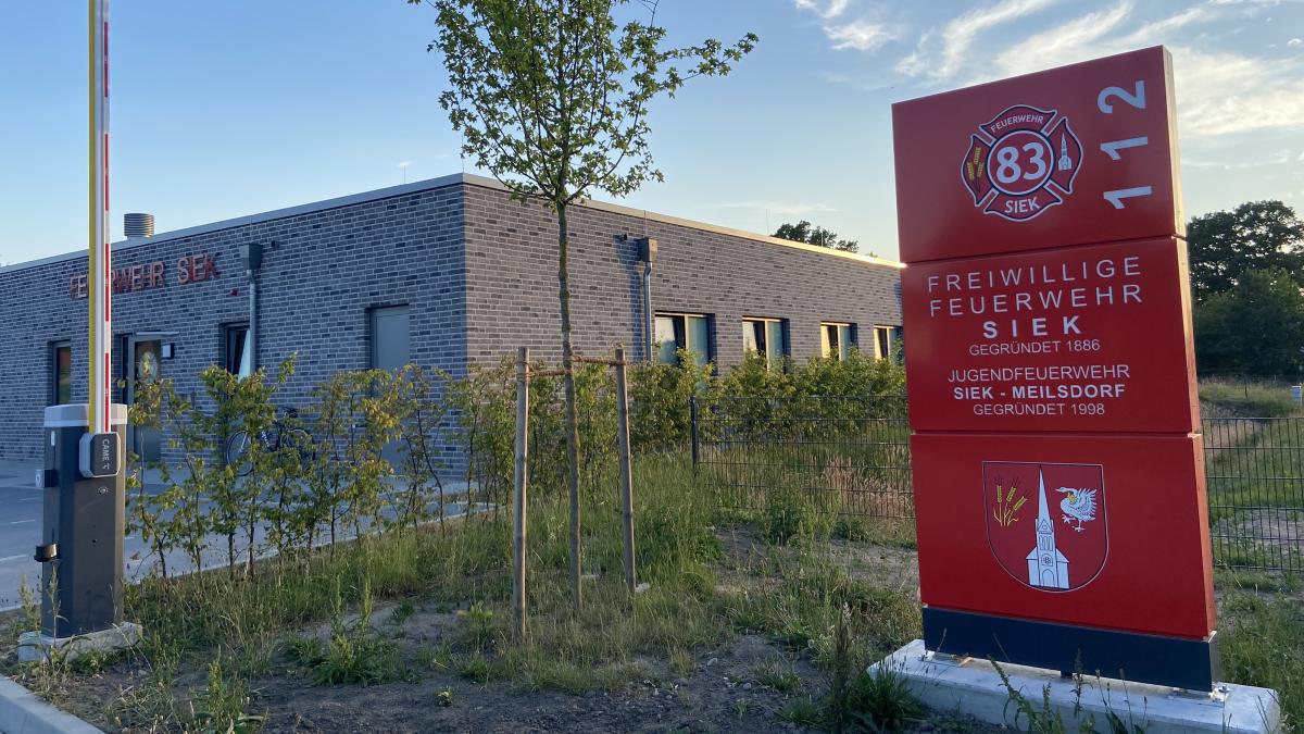 Neue Feuerwache in Siek wird offiziell eingeweiht
