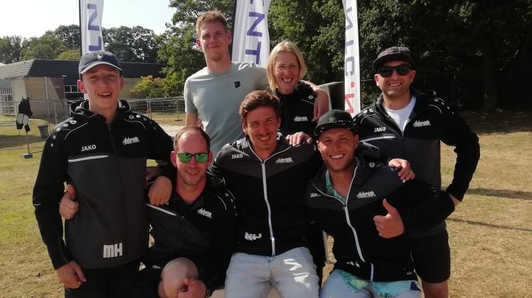 Vater und Sohn sammeln zweimal DM-Gold im Wasserski