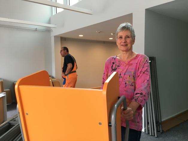 Bücherei Boostedt: 7000 Medien bekommen ein neues Zuhause