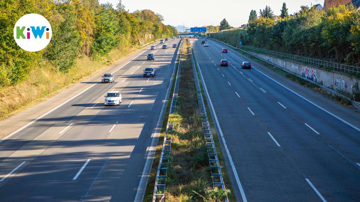 Erste Autobahn heißt heute A555 und wurde vor 90 Jahren eröffnet