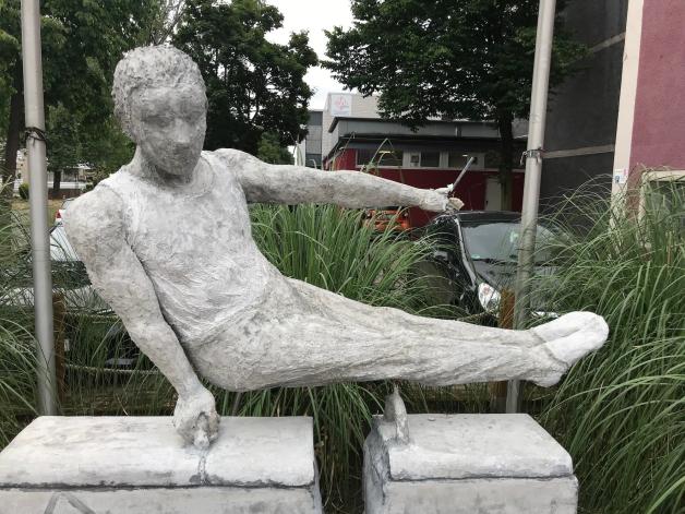 Lea-Levy-Denkmal beim OSC beschädigt: Polizei verfolgt erste Spur