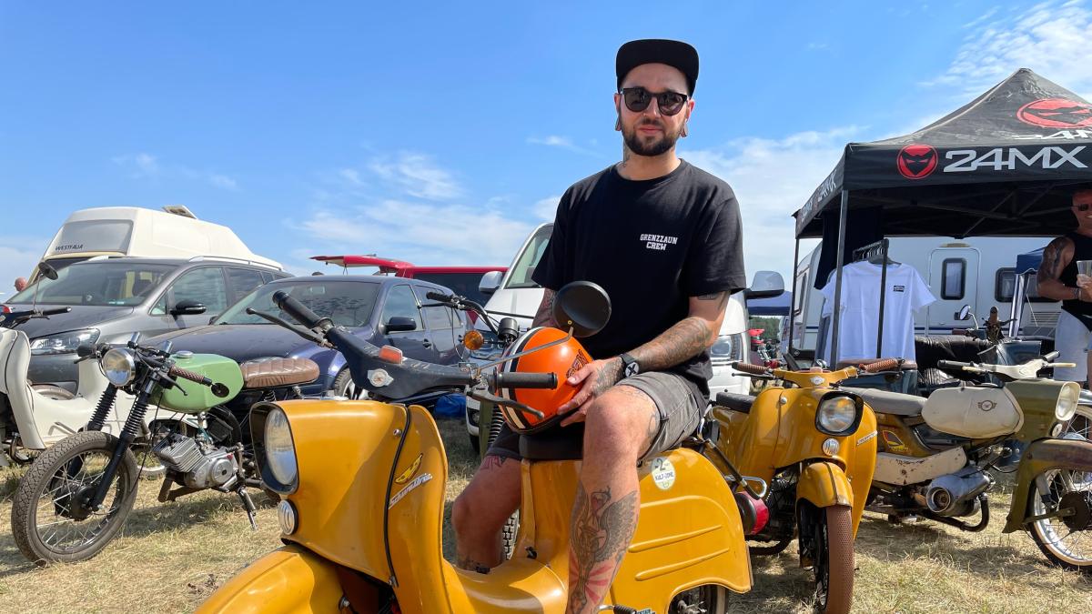 Simson-Treffen Zieslübbe: Kevin Bethke mit Schwalbe aus Osnabrück