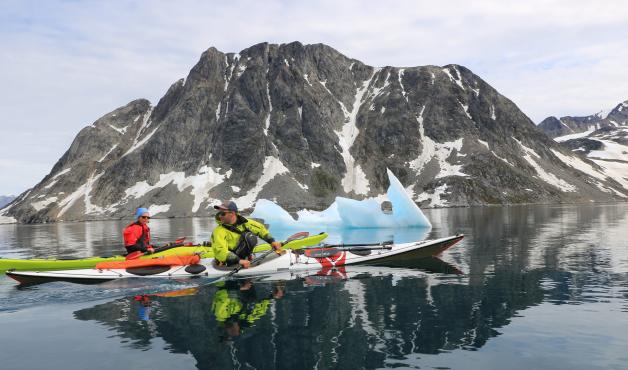 Itzehoer Wasser-Wanderer und Kanuten paddeln in Grönland