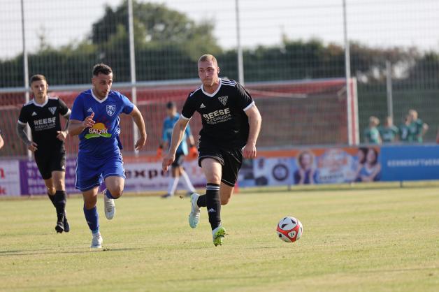 Fußball-Verbandsliga: Klatschen für Wilster und Heiligenstedten