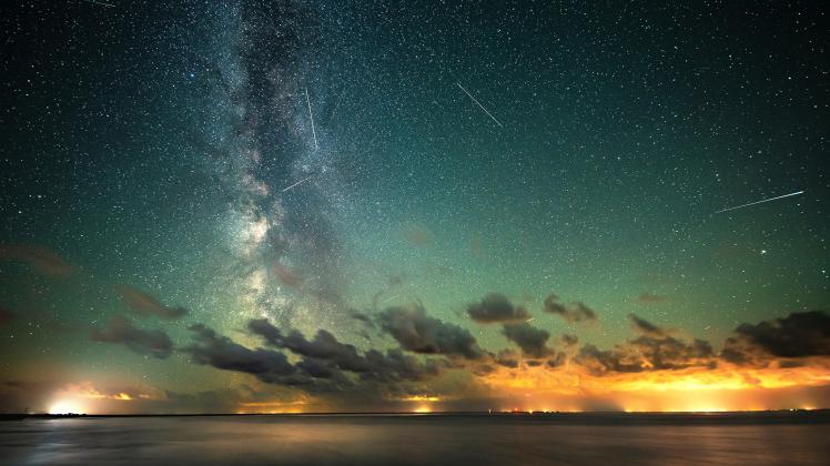 Einmalig: Ralf Meyer hat den Nachthimmel über Sylt fotografiert
