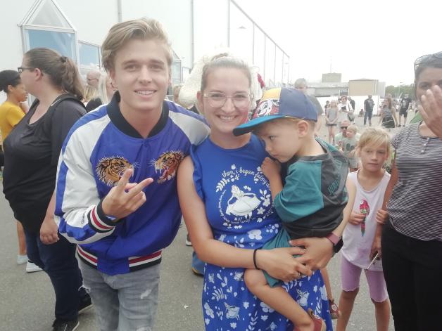 Neumünster: 40.000 Besucher feiern die Stars beim R.SH-Kindertag
