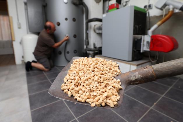 Hausbesitzer will sich autark mit Solarstrom versorgen