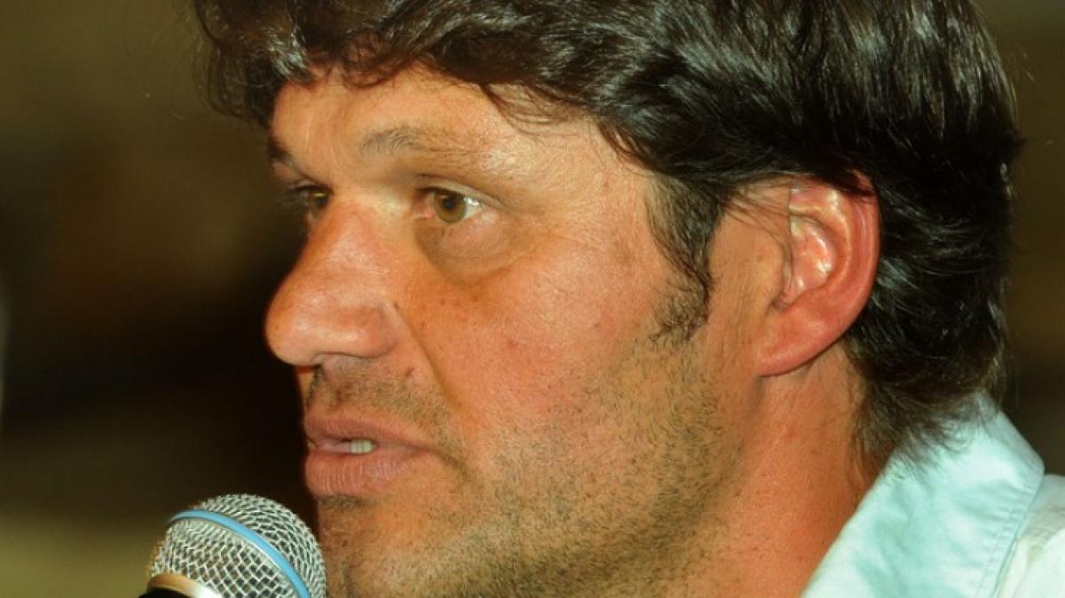 Uwe Fuchs diskutiert mit den Fans