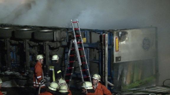 Schwerer Lkw-Unfall auf der A30 | SHZ