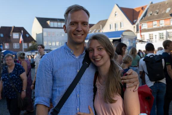 Bildergalerie: Gute Laune bei den Besuchern auf dem Rendsburger Herbst