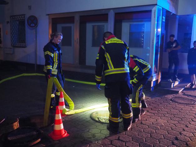 Als Mutter-Kind-Duo neu in der Feuerwehr Uetersen