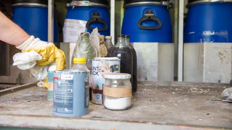 Lacke und Chemikalien: Schadstoffmobil am Samstag in Rellingen | SHZ