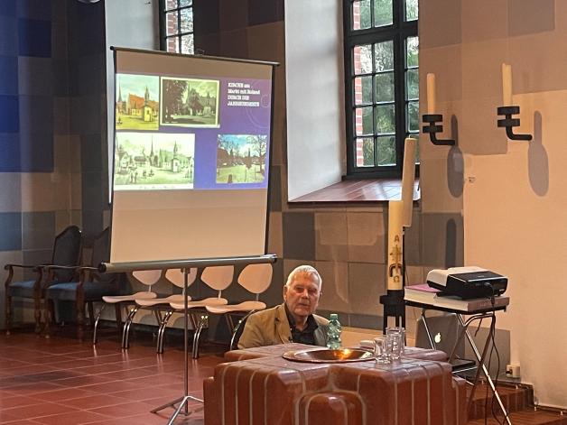 Wie das Blau in die Wedeler Immanuelkirche kam