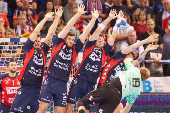 Die schönsten Fotos vom Topspiel SG Flensburg-Handewitt gegen Füchse Berlin