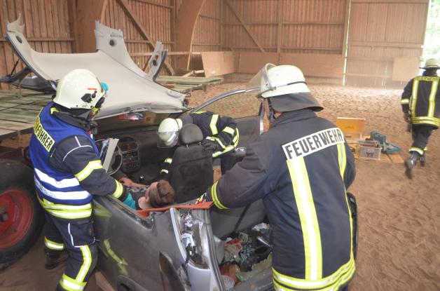 Acht Feuerwehren standen vor einem Szenario des Schreckens