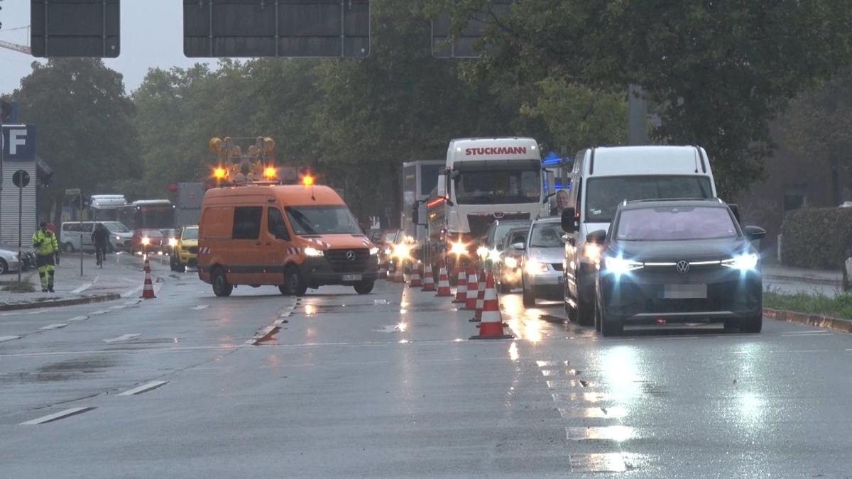 Ölspur: Stau auf der B68 zwischen Wallenhorst und Osnabrück