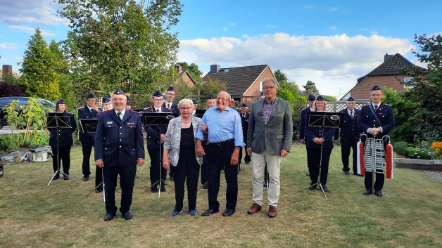 Bei Elektro Kryza in Appen gibt es jetzt Bilder statt Toaster