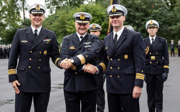 Kommandoübergabe bei Seebataillon und Kommando Spezialkräfte