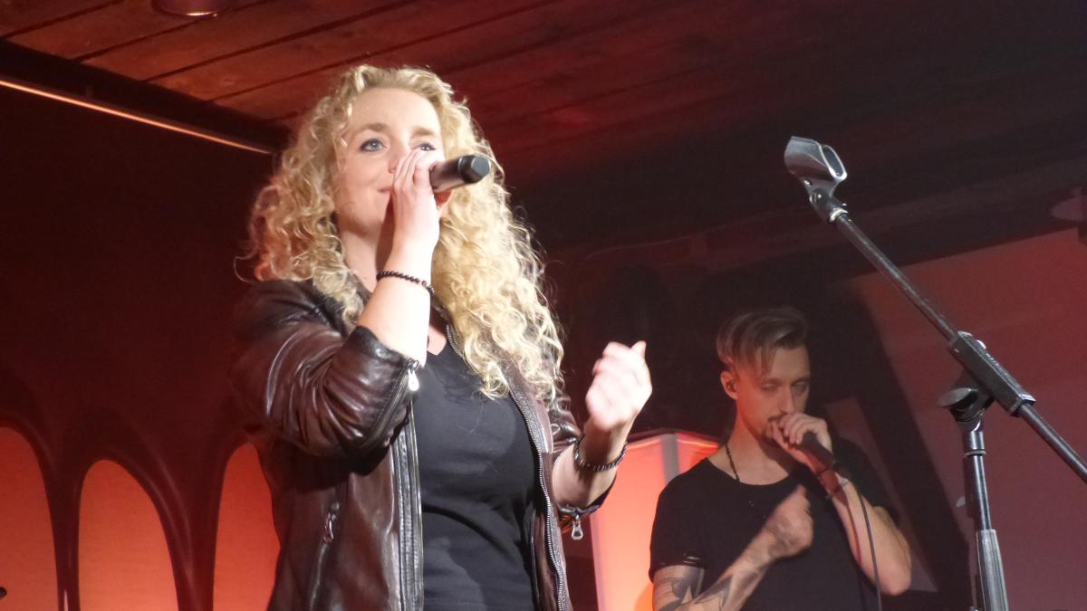 Christina Rommel gab ihr Schoko-Konzert in Boostedt im Hof Lübbe