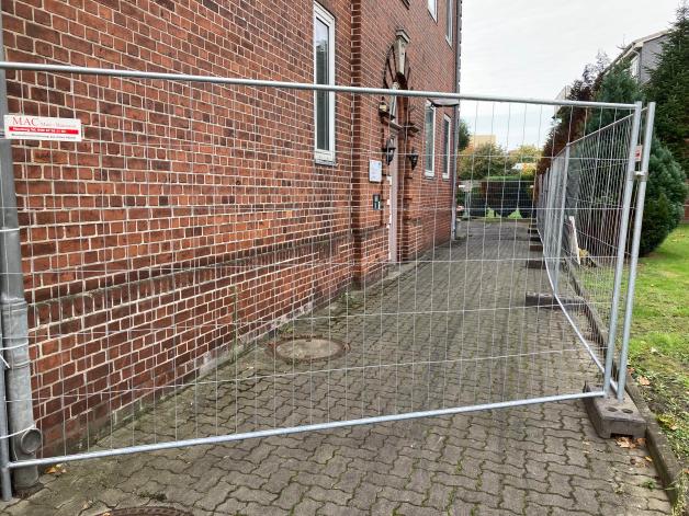 Elmshorn beseitigt wilde Müllkippe in der Stadt