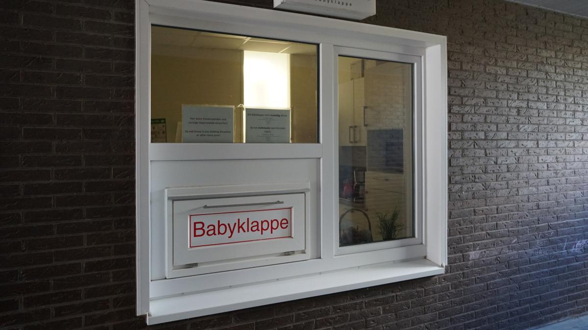 Für Mütter im Emsland: So funktioniert die Babyklappe in Nordhorn