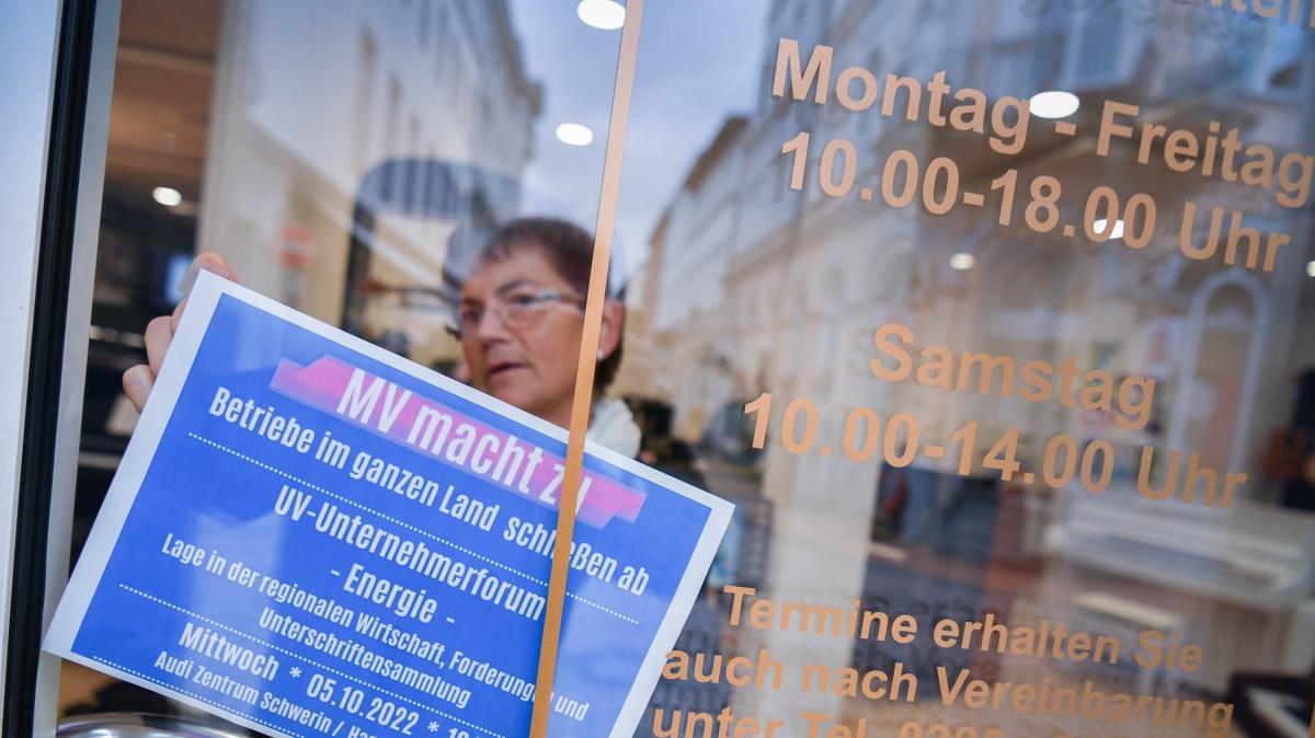 Um „5 nach 12“ schließen am Mittwoch die Läden in MV | SVZ