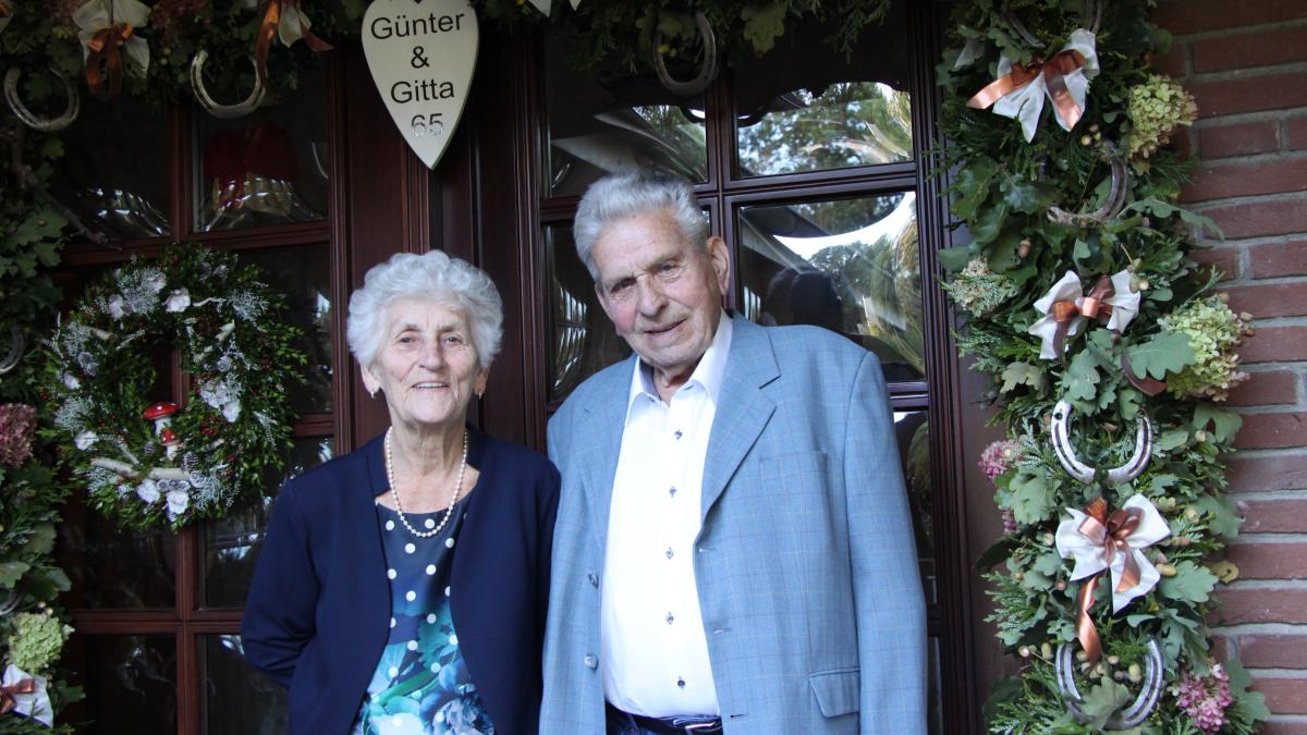 Seit 65 Jahren glücklich: Ehepaar Butenhoff aus Tornesch