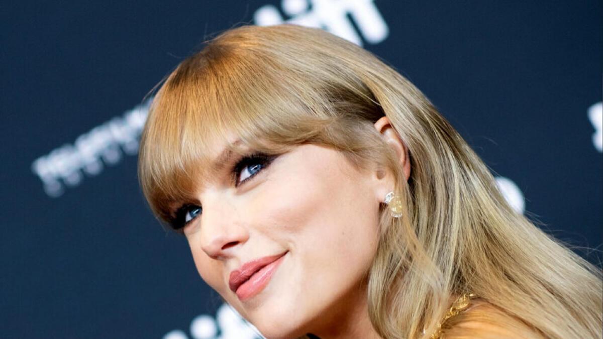 Taylor Swift bricht mit ihrem Album „Midnights“ sämtliche Rekorde | NOZ Taylor Swift bricht mit ihrem Album „Midnights“ sämtliche Rekorde | NOZ