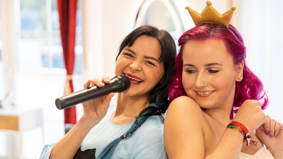 Osnabrück: Bei Friseur Spiegelbild dreht sich alles um Disney