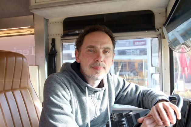 Vinyl-Bus macht mit 4.000 Schallplatten Station in Osnabrück