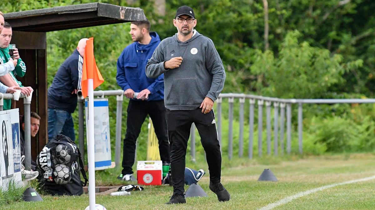 Fußball: Trainer Peter Eggert wirft beim PSV Neumünster II hin | SHZ