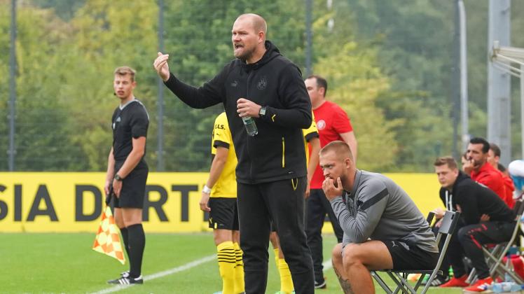 Nordfriese Karsten Gorges trainiert die U17 von Borussia Dortmund