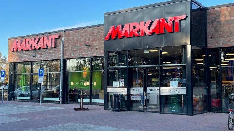 Polizei sucht Zeugen nach Einbruch in Markant-Markt in Trittau