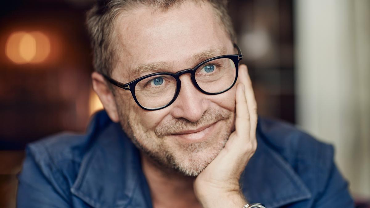 Lesung in Rellingen: „Elternabend“ mit Autor Jan Weiler